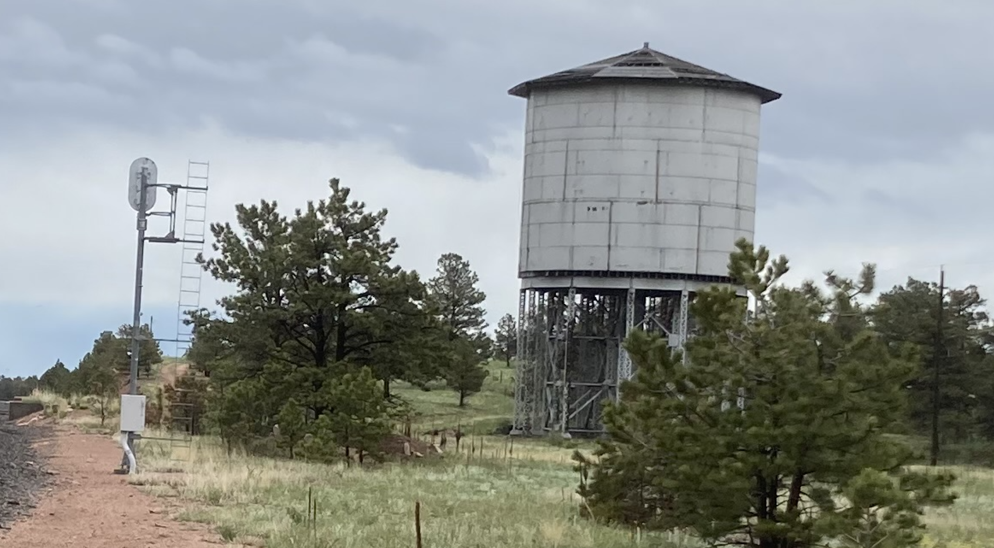 Union Pacific Water Tower - Trainkitchen